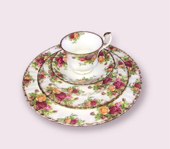 Kitchen | Royal Albert 5pcs Dishes | Poshmark